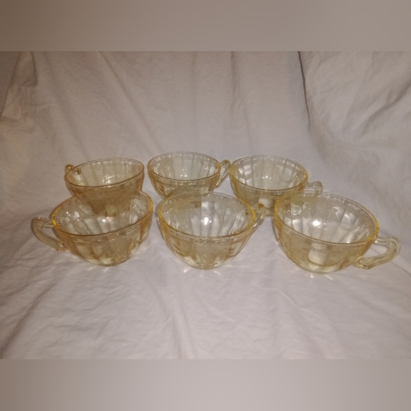 Unbranded | Dining | Vintage Depression Glass Cameo Dancing Ballerina ...